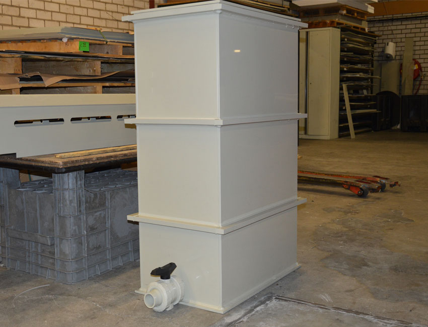 Opslagtanks en baden - CKB kunststof installatiebouw